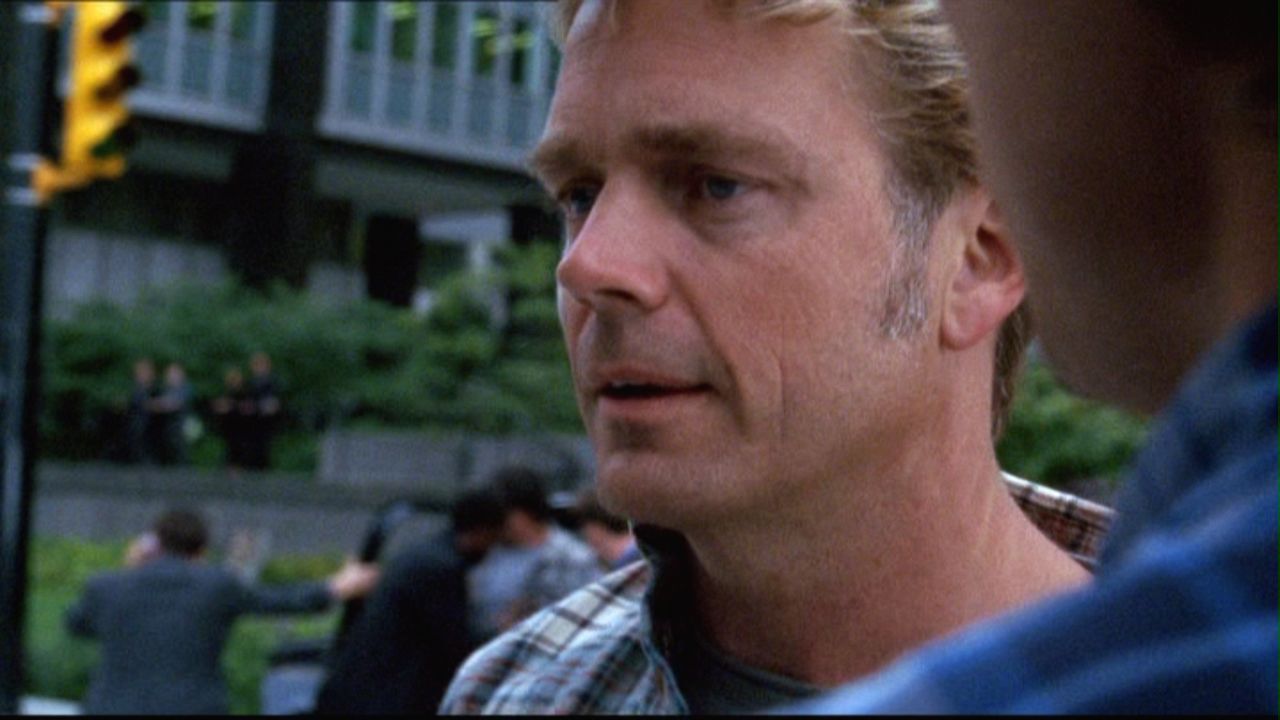 4.05 Run - 405Smallville0100 - Smallville Screencaps